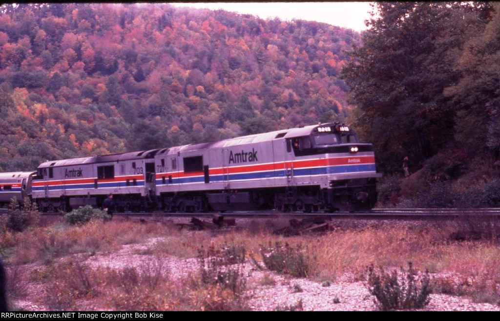 Amtrak "Pooch" 721 east